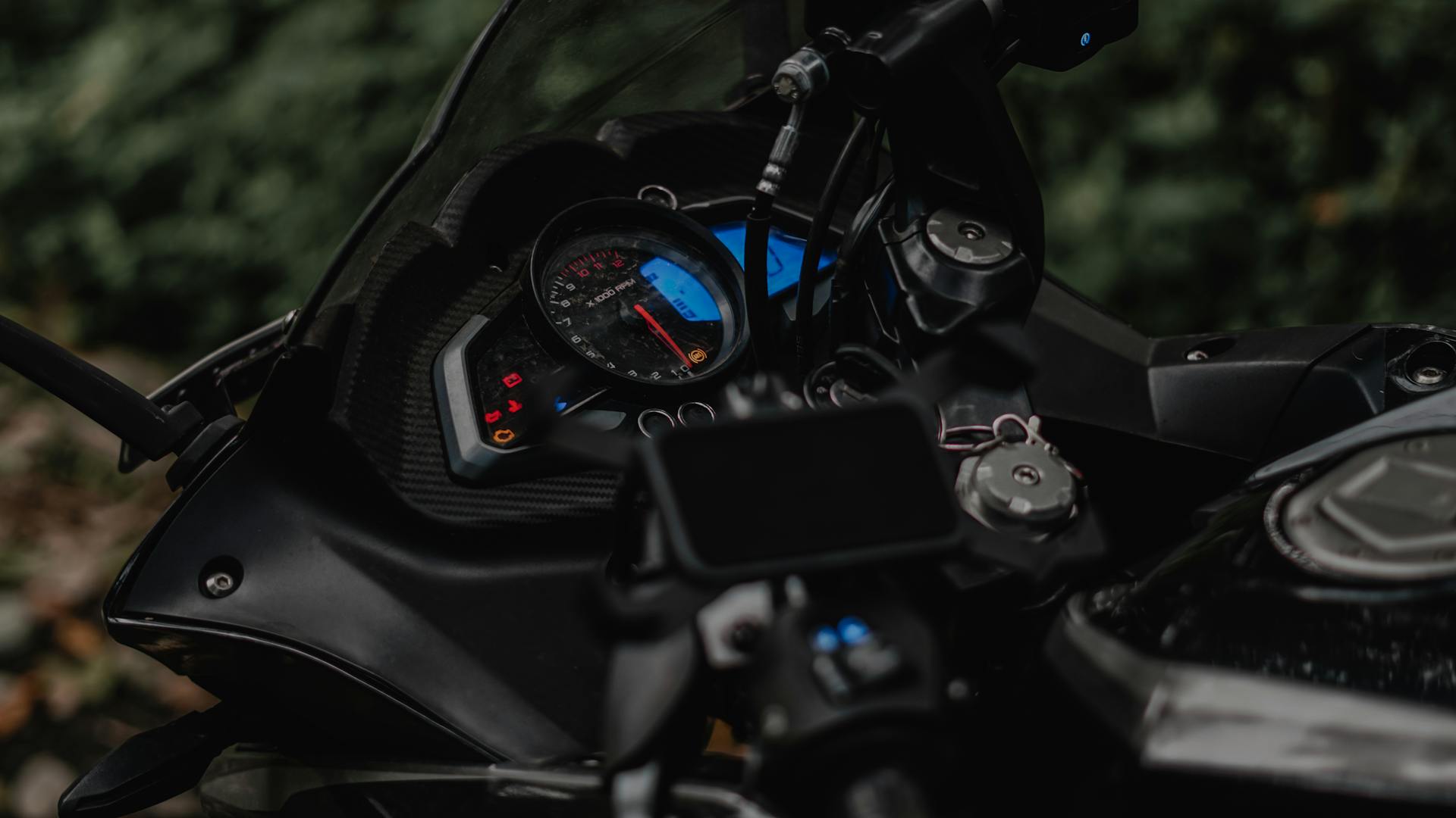 Best Motorcycle Apps Every Rider Needs in 2026